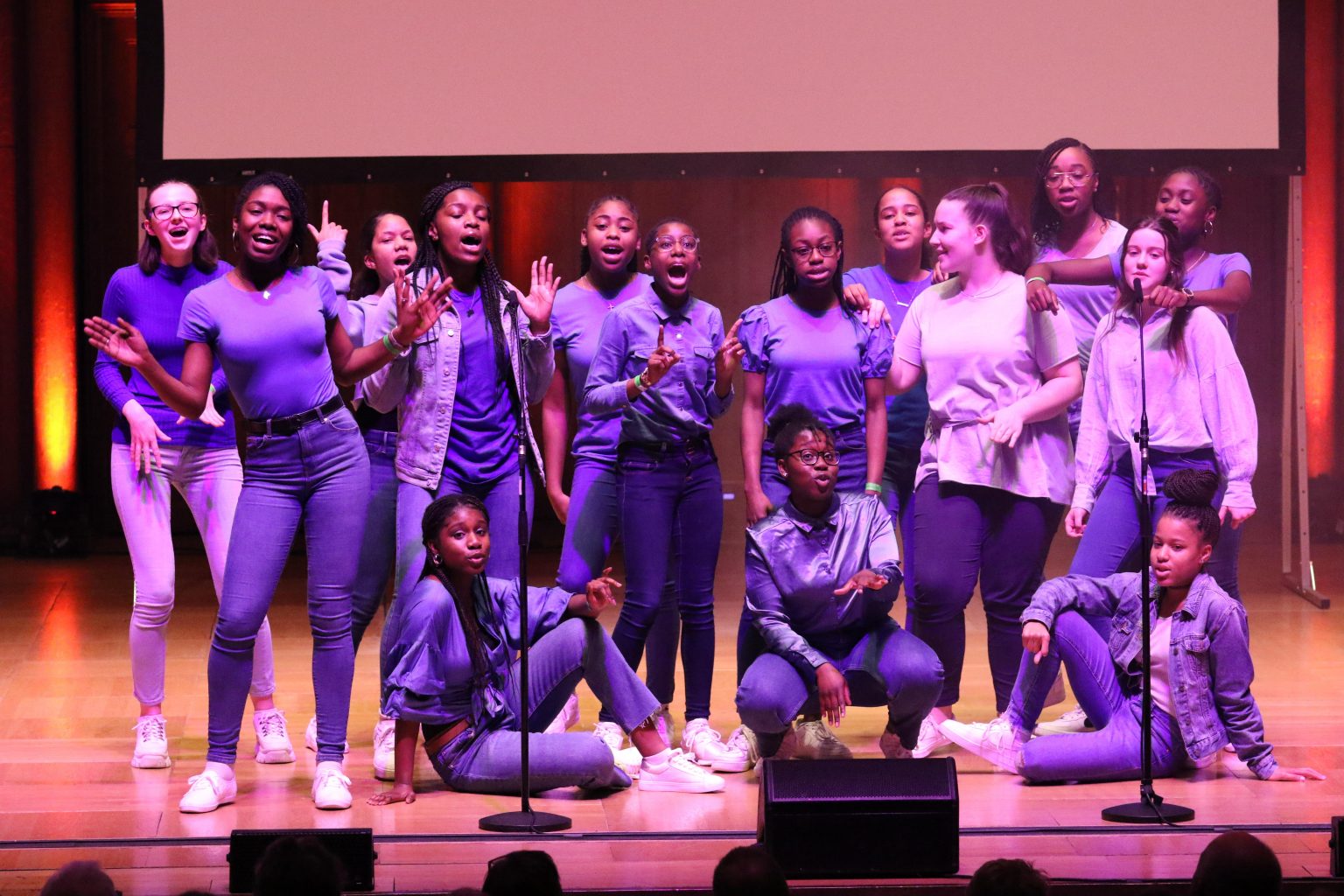 12 acapella groups from across London and Essex battle it out in the ...